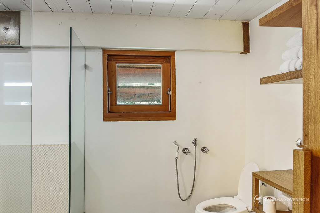 Casa con piscina en la selva tropical de Panamá | Panama Sovereign Realty