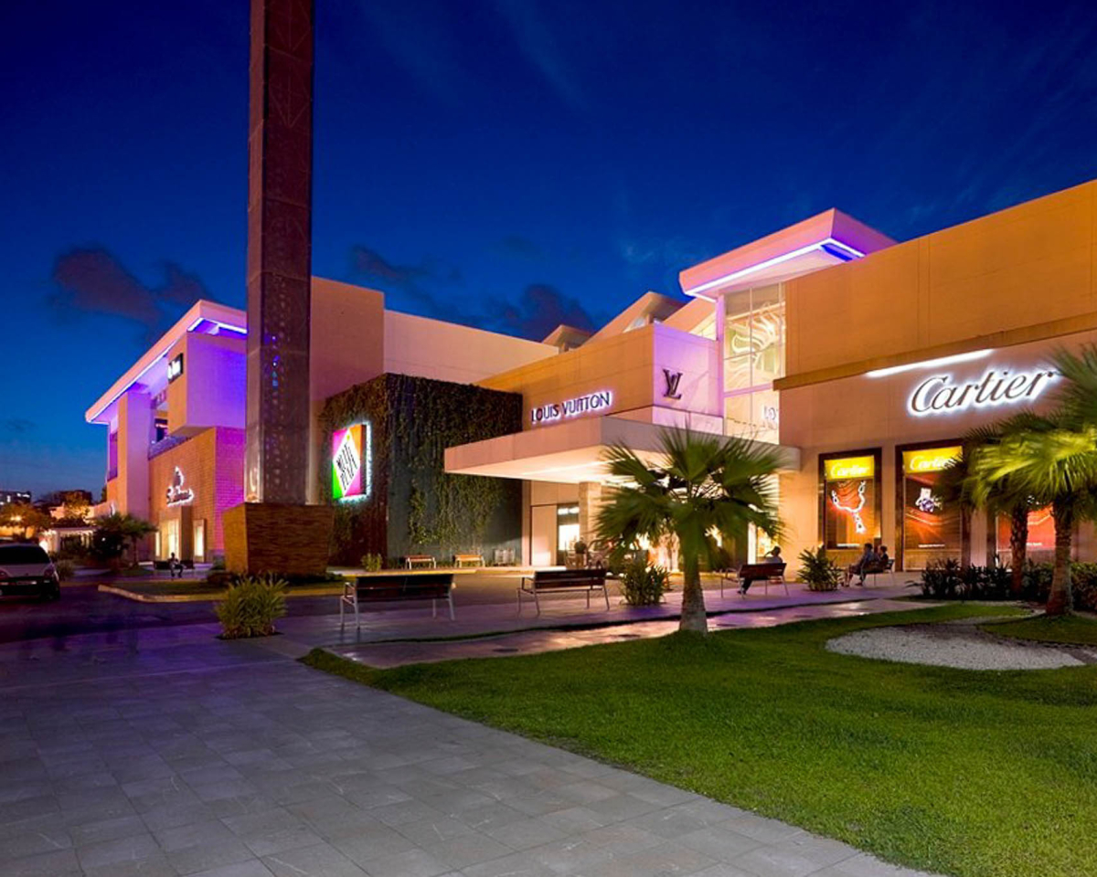 Multiplaza Mall in Panama City | Panama Sovereign Realty